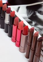 My Favorite Natural, Clean, Non-Toxic Lipsticks - Glamorable